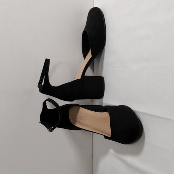 pop | Shoes | 400 Pop Black Faux Suede Ankle Strap Heels 9 | Poshmark